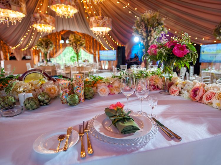 Formal vs Black Tie: Understanding the Key Differences and How to Dress ...